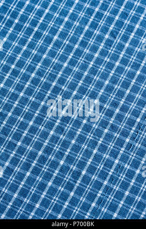 Picnic basket with blue checked cloth at the beach Stock Photo - Alamy