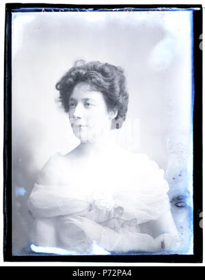 Original early 1900's, Edwardian era postcard of garage workers ...