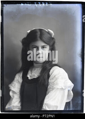 Miss B Dean, 18 Dec 1908 (16878201608 Stock Photo - Alamy