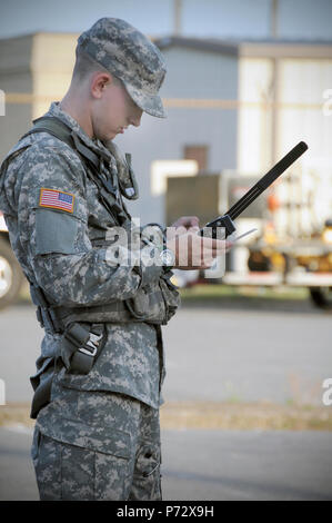 2nd Lt. Sean Rutan-Heningham, a 1st Battalion, 145th Aviation Regiment ...