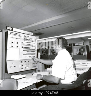 1969 Automatic Data Processing center early computers Stock Photo - Alamy