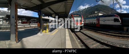 Platforms of Chur railway station, Graubünden Stock Photo - Alamy