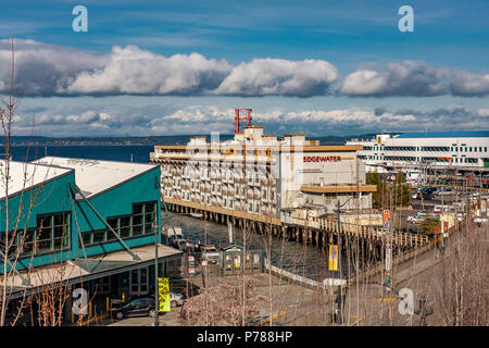 The legendary Edgewater Inn in Seattle , an iconic waterside hotel in ...