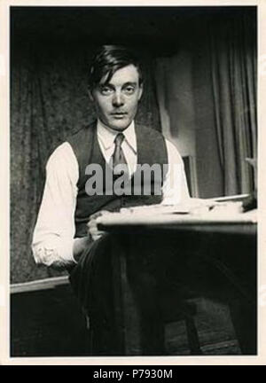 Work by Eric Ravilious . before 1942 48 Ravilious - fresian-bull-by ...