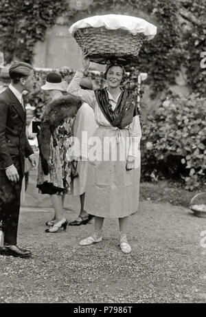 Español: Título original: Escenas de la fiesta de la Beneficencia en la ...