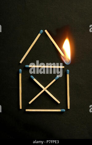 matches, house, symbol Stock Photo - Alamy