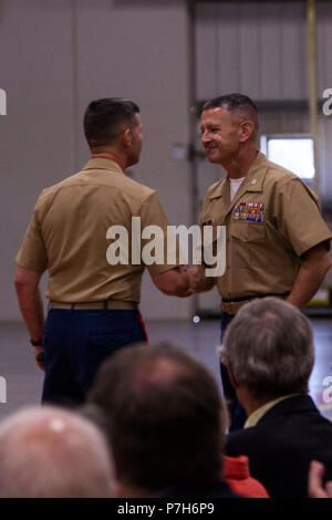 Col. William C. Gray, the incoming commanding officer of 6th Marine ...
