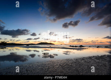 Atmospheric sunrise at Chilli Beach, Cape York Peninsula, Far North ...
