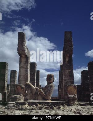 CHAC MOOL ALTAR TEMPLE OF WARRIORS CHICHEN ITZA MAYAN RUINS YUCATAN ...