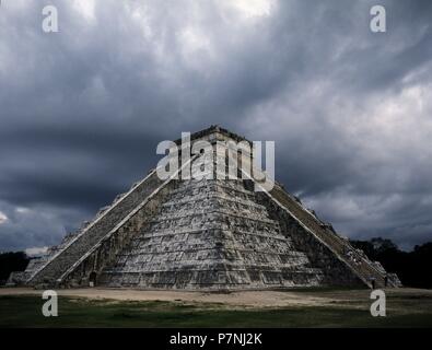 TEMPLO DE KUKULCAN O PIRAMIDE DE KUKULCAN CONOCIDO TAMBIEN POR EL ...