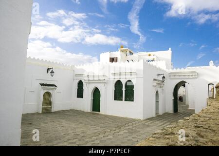 caserón hispano-morisco, palacio de El Raisuni, Assilah, Marruecos ...