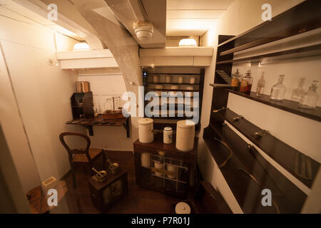 Medical room inside the ship Stock Photo - Alamy