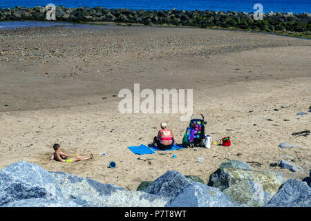 Obese woman on beach Stock Photo - Alamy