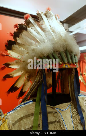 War bonnet of Chief Red Shirt, Oglala Lakota - Native American Stock ...