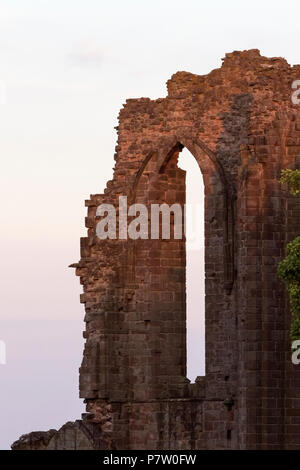 The sun sets after a hot summer day in Srinagar. (Photo by Saqib Majeed ...
