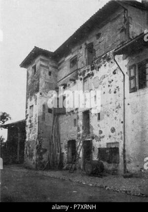 Italiano: Castello di Pombia del sec XI, torre . before 1937 159 Fig 36 ...