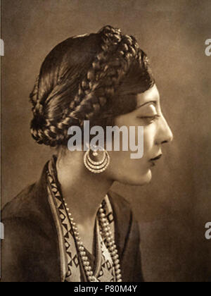 Rani usha devi Stock Photo - Alamy