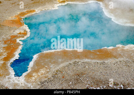 Geyser Hill Old Faithfull, USA, Wyoming, Yellowstone National Park ...