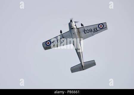 Vintage 1950 Hunting Percival Piston Provost T.1 aircraft in flight ...