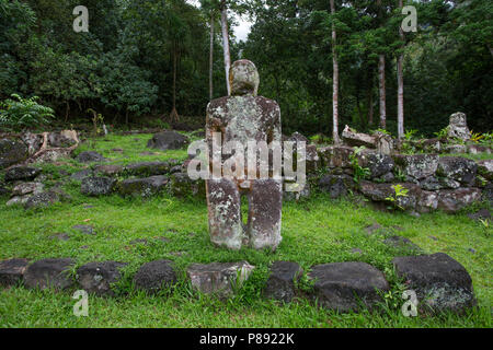 Tiki Statue, Hiva Oa, Marquesas Islands Stock Photo - Alamy
