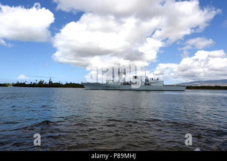 US Navy The Royal Canadian Navy frigate HMCS Ottawa (FFH 341, front ...