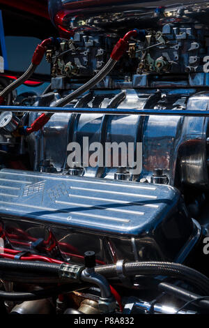 Supercharged Chevy Hot Rod Engine Stock Photo - Alamy