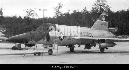526th Fighter-Interceptor Squadron Convair F-102 Delta Dagger 56-1234 ...