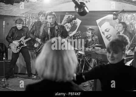 Stardust (1974) David Essex, Dave Edmunds, Paul Nicholas, Date: 1974 ...