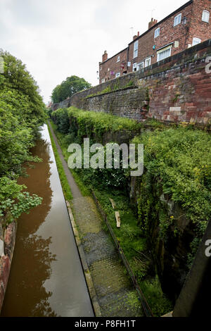 The shropshire union canal and chester canal beneath the old city walls ...