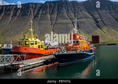 Arun Class Lifeboat Stock Photo - Alamy