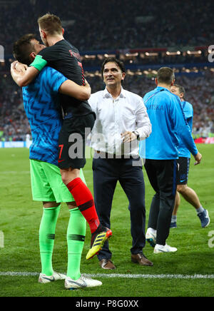 Croatia's goalkeeper Dominik Livakovic celebrates after Brazil's ...