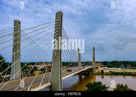 Traffic crosses modern suspension Bridge, 4 April, over Catumbela River ...