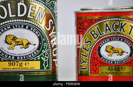 Big large Lyles Golden Syrup tin can on corner of Tate & Lyle syrup ...