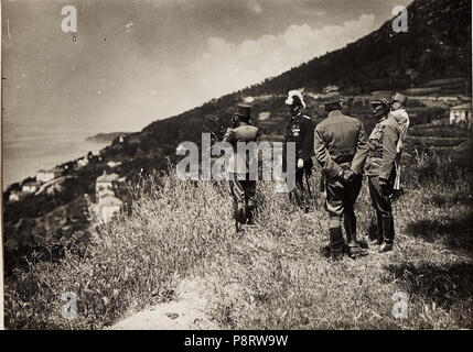 356 Kaiser Karl I. in Triest während seiner Frontreise an die ...