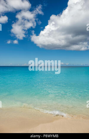 A perfect day at the beach Stock Photo - Alamy
