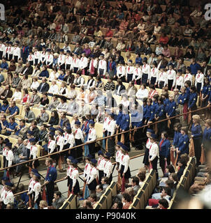 Berlin, GDR, meeting of the Xth parliament of the FDJ in the Palace of ...