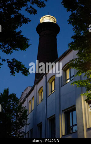 The Cologne-Ehrenfeld Helios lighthouse lights up in the colours of ...