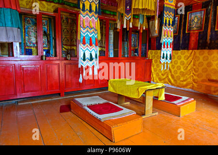 Temple, Erdene Khamba Monastery, Khugnu Khan Mountains, Khögnö Khan Uul ...