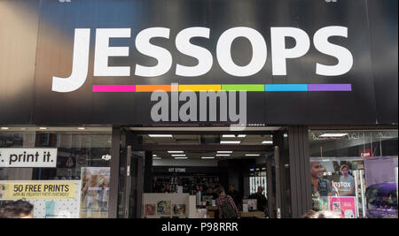 Camera specialist retailer Jessops camera shop, Oxford Street, London ...