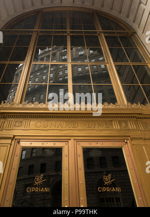 door, Cunard Building, 25 Broadway, Manhattan, New York Stock Photo - Alamy