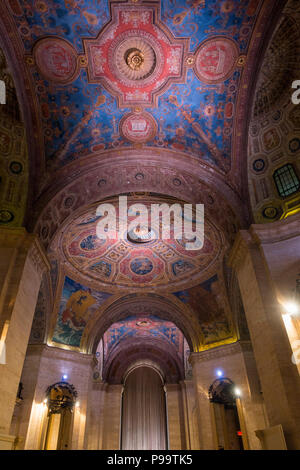 Interior lobby and rotunda of New York City Public Library Stock Photo ...