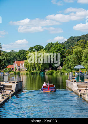 Hambleden weir at Hambleden Lock, Berkshire, England United Kingdom UK ...