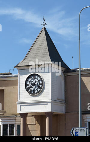 Market Street, Holyhead, Anglesey, Wales, UK Stock Photo - Alamy