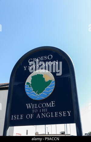 Welcome to Anglesey sign, North Wales,UK Stock Photo - Alamy