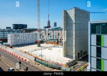 The Manchester Engineering Campus building, under construction June ...