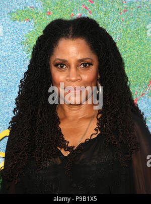 Judith Scott Los Angeles premiere of 'Fracture' at the Mann Village ...