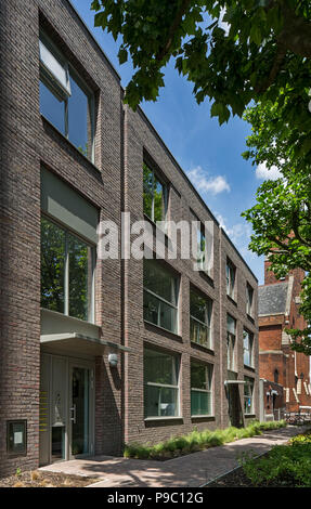 The Junction, Brixton - an urban regeneration project Stock Photo - Alamy