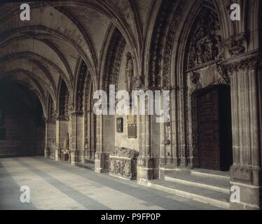 CLAUSTRO. Location: CATEDRAL-INTERIOR. BURGOS. SPAIN Stock Photo - Alamy