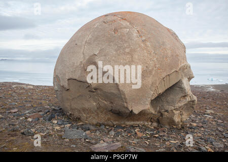 Mysterious Stone Spheres, Champ Island, Franz Josef Land Stock Photo - Alamy