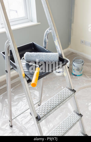 Tin metal cans, Painting background Stock Photo - Alamy